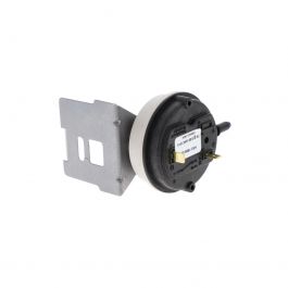Cleveland Controls NS2-1966-00 SPST Pressure Switch 0.65" WC | PartsHnC